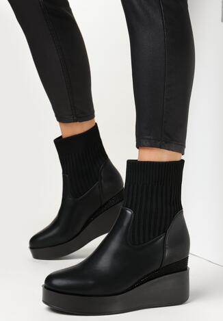 Botine Negre cu carâmb elastic pe coturn Verana - Born2be