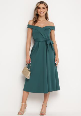 Zielona Elegancka Sukienka o Fasonie Hiszpanki z Materiałowym Paskiem ...