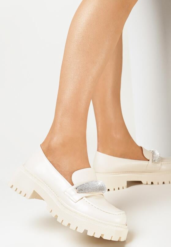 Beżowe Mokasyny z Paskiem z Drobnych Cyrkonii Donsa - Born2be