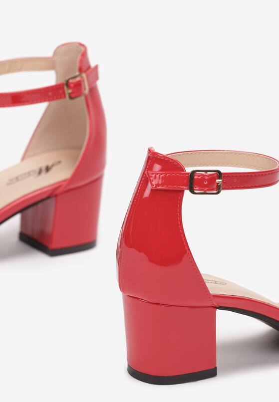 Czerwone Lakierowane Sandały na Słupku Cerria - Born2be