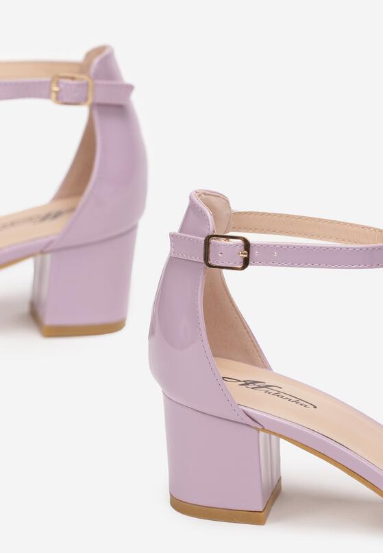 Fioletowe Lakierowane Sandały na Słupku Cerria - Born2be
