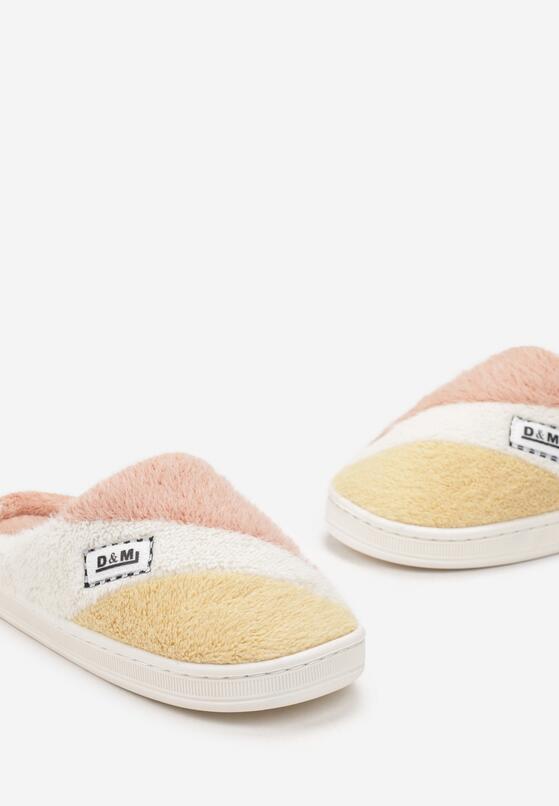 Pomarańczowe Kapcie z Pluszowego Futerka w Kolorowe Paski Vilez - Born2be