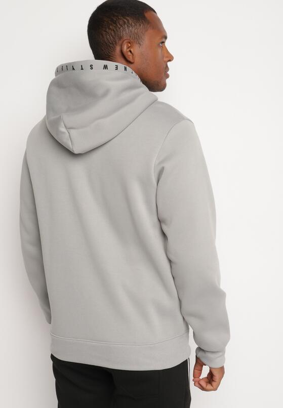 Jasnoszara Rozpinana Bluza z Kapturem i Napisem na Rękawie Daiona - Born2be